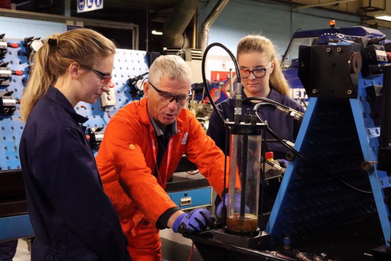 Engineering future careers | Bede Sixth Form College